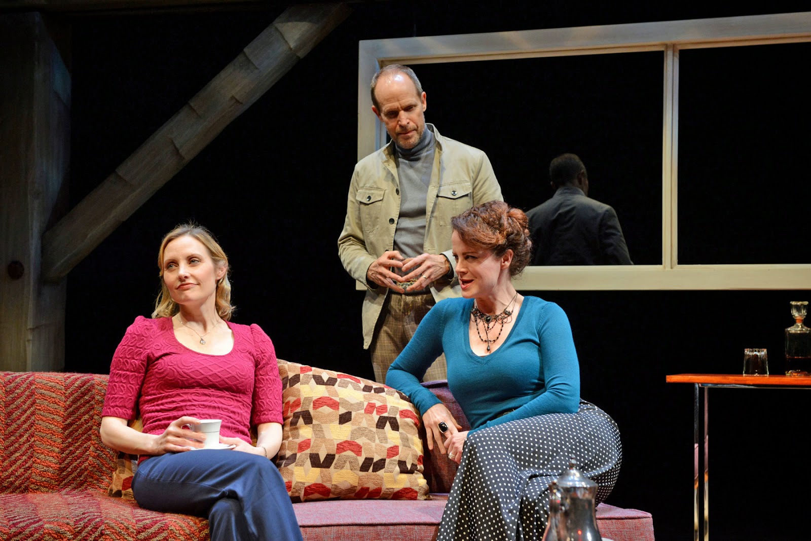 Lacunae Musing: Pinter's Old Times -- Dramaworks' Inspired Rendering