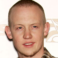 Isaac Slade HairStyle (Men HairStyles)