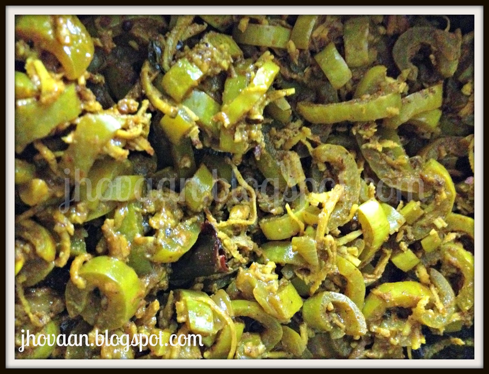 Jhovaan - Meal (in Konkani): Recipe : Manglorean Snake Gourd (Podwole ...