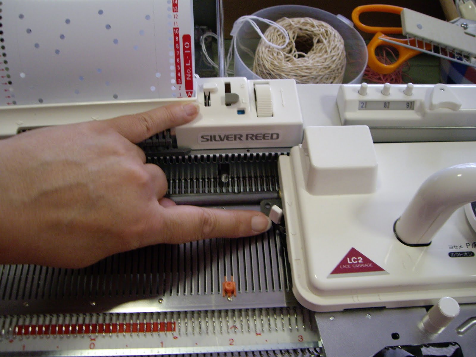 Ozlorna's Knitting Blog: Lace Carriage Notes