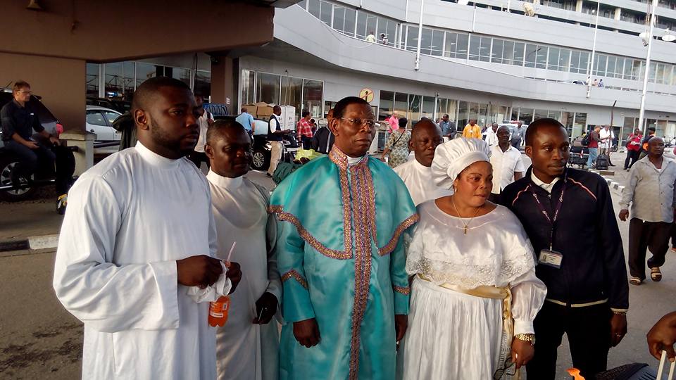 See Classic Pictures of Rev E.M.F Oshoffa Arrival From Aboard ...