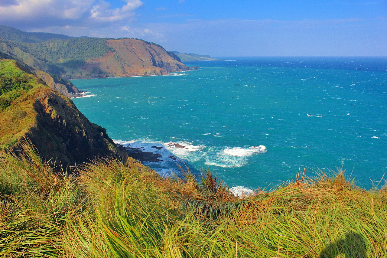 Dingalan White Beach