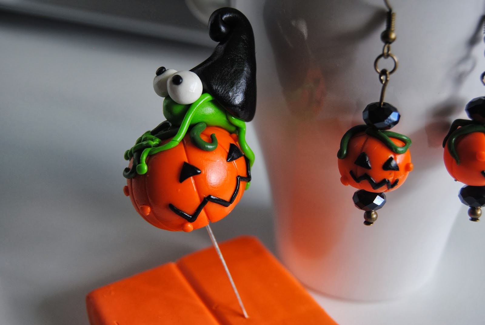 Fimo tips: ¡Happy Halloween! pendientes y broche de fimo para Halloween