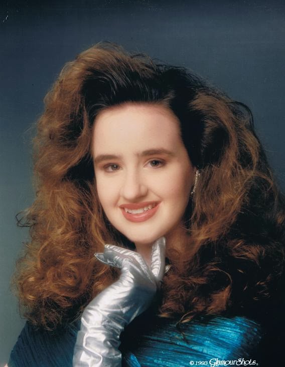 The Harris Sisters: Remember Glamour Shots?