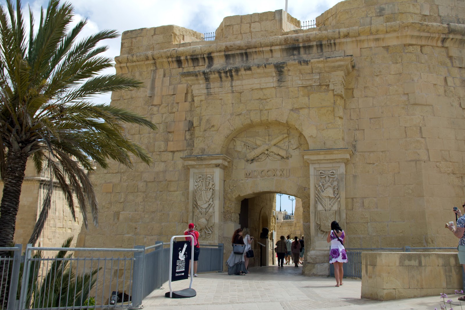 Exploring the World in 'Blue Velvet of Sark': Malta at War Museum