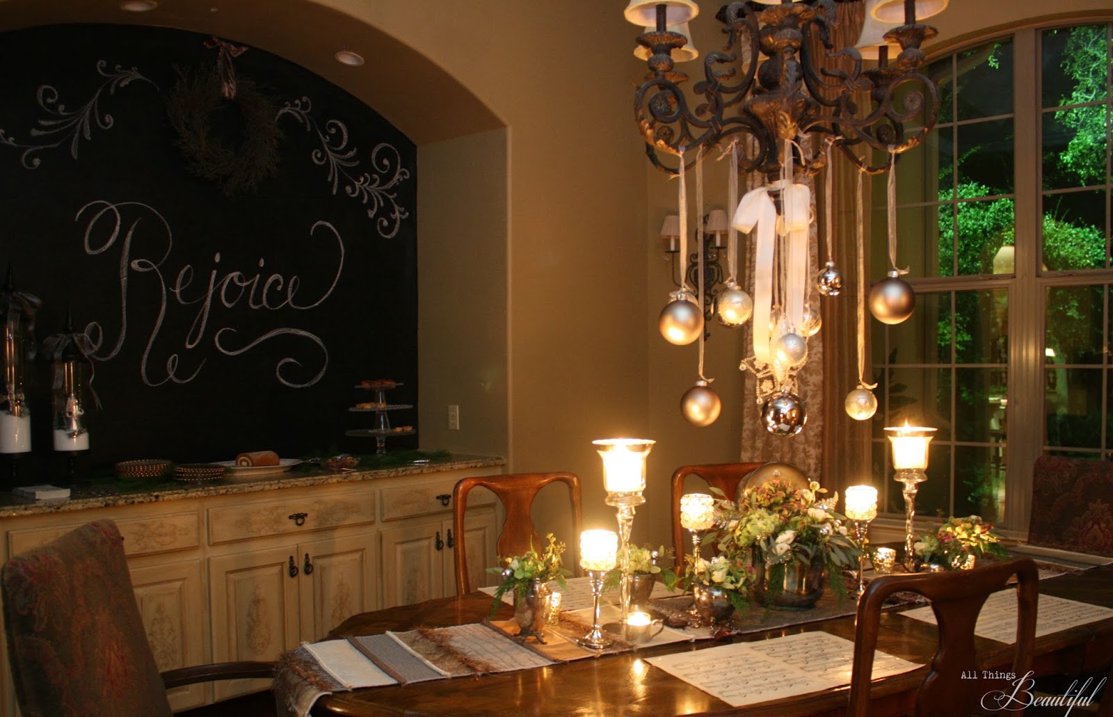 All Things Beautiful: {Christmas Home Tour} & Handmade Decor Ideas