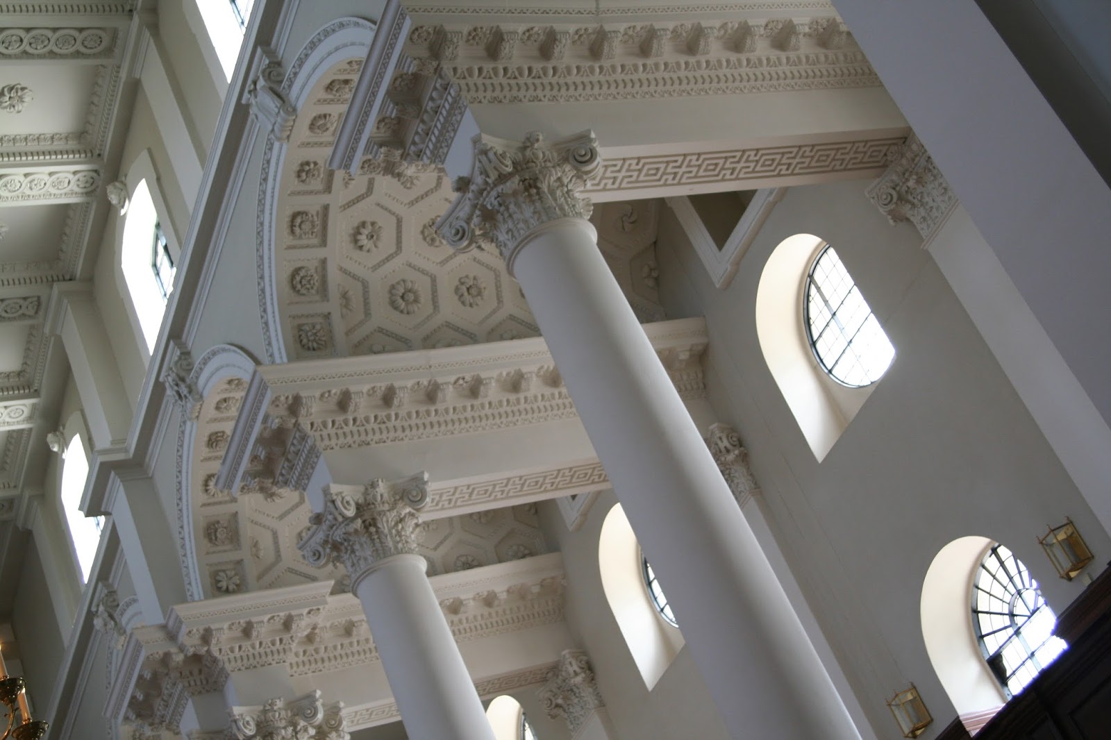 Baroque Churches: Christchurch Spitalfields, London
