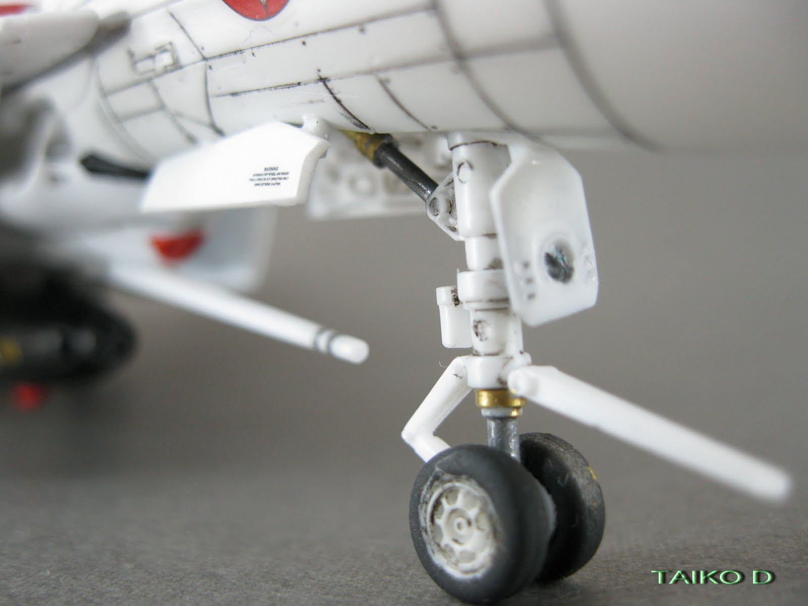 TOY ADDICT ZONE: MACROSS ZERO : 1/72 VF-0B