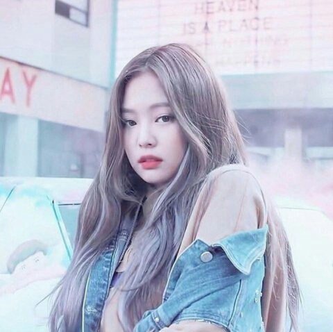 JENNIE'S FIGURE - BlackPinkbuzz