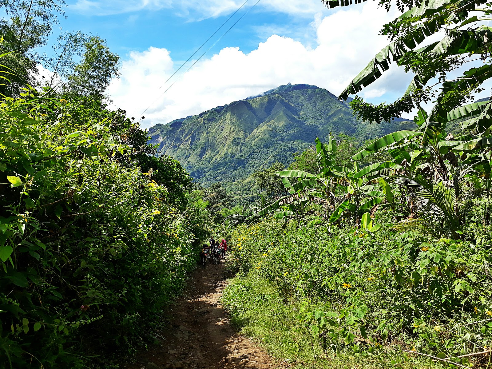 Travel with Life: Mt. Opao, Igbaras, Iloilo