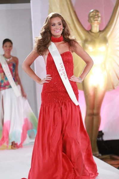 IP Best Model Miss World 2011 - Indonesian Pageants International