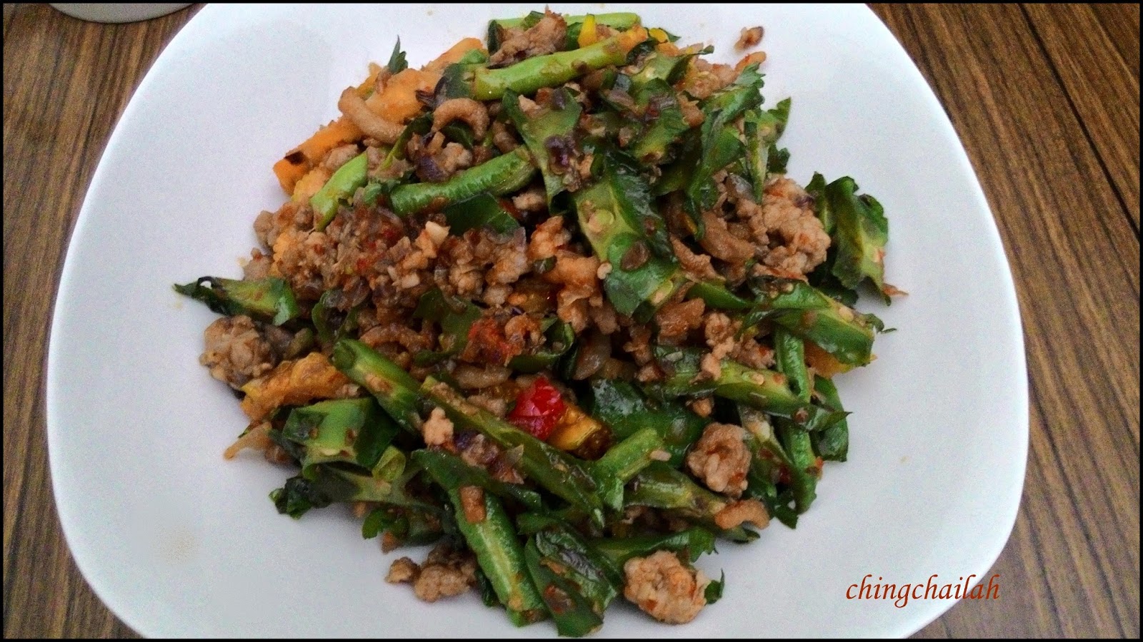 Simple Living In Nancy: Simple Ways Of Cooking Spiky Bitter Gourds.