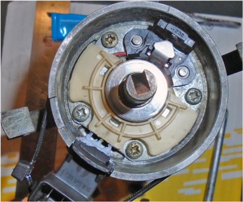 VW POLO: Hall Sensors