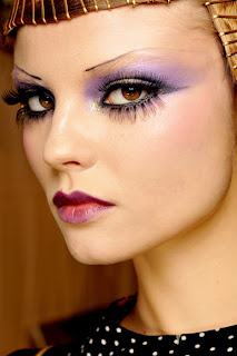Latest USA Fashion Design For Girls: Beautiful Dramatic Makeup by ...