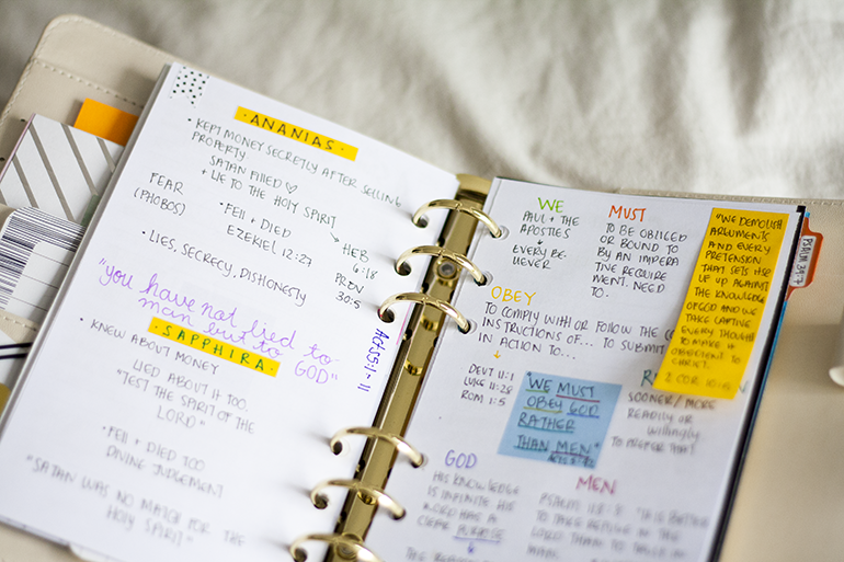 How I use my Faith / War Binder Inserts - Play Happy Play