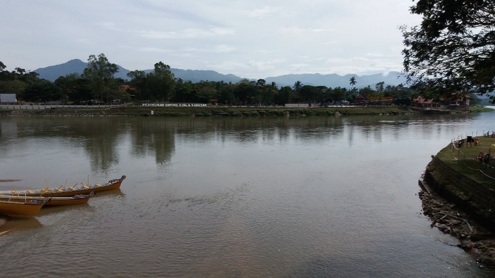 Mohd Faiz bin Abdul Manan: Dataran Sungai Perak Indah