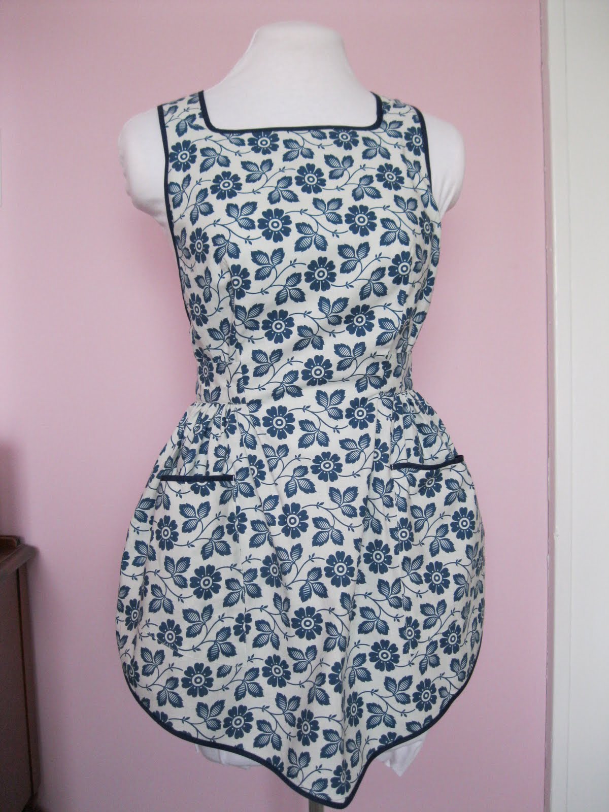 Apron History: My Apron Collection