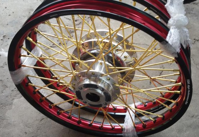 Langkah Cara Memasang Velg Ring 17 Motor Matic | Agar sesuai dengan ...