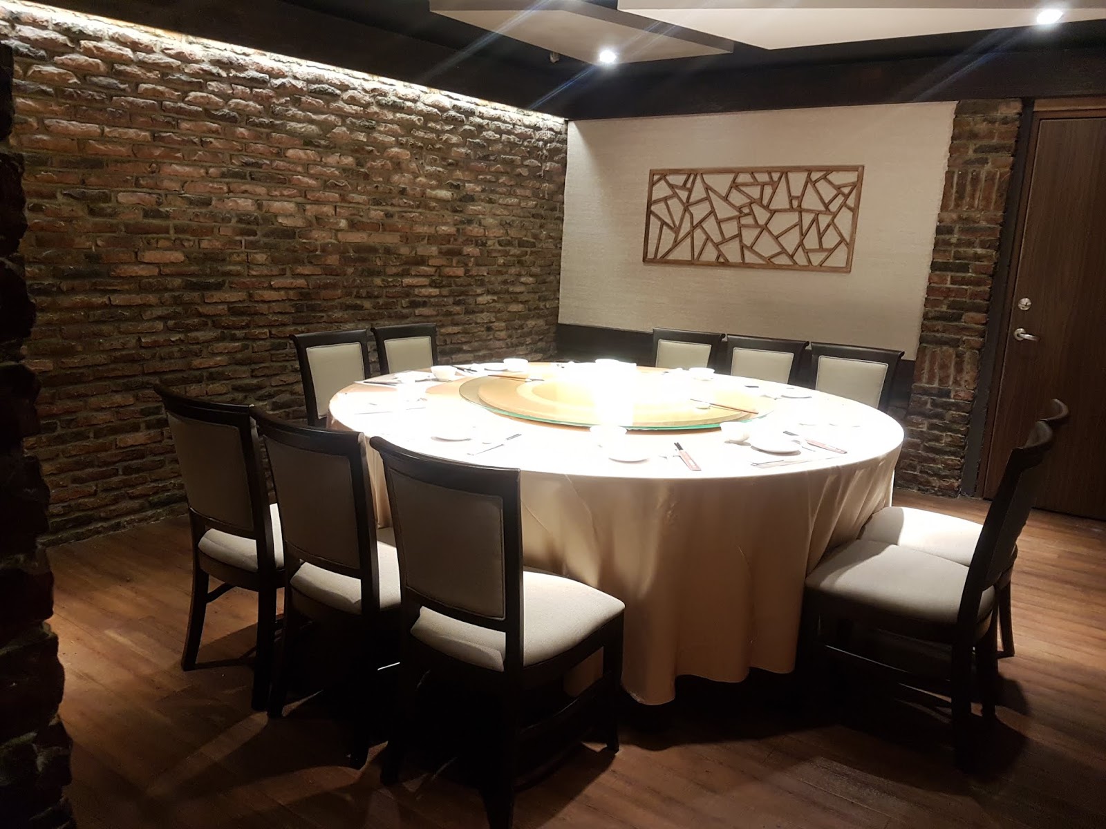 健康素友社: 台北市中山區禪風茶樓 Zen Tea Restaurant 1070922