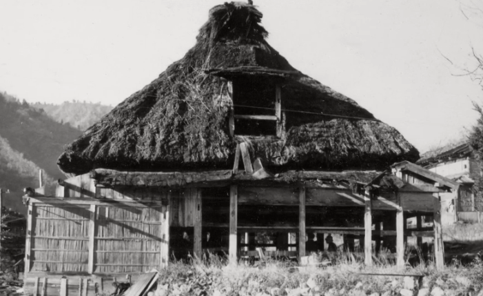 bensozia: Minka: a Japanese Farmhouse