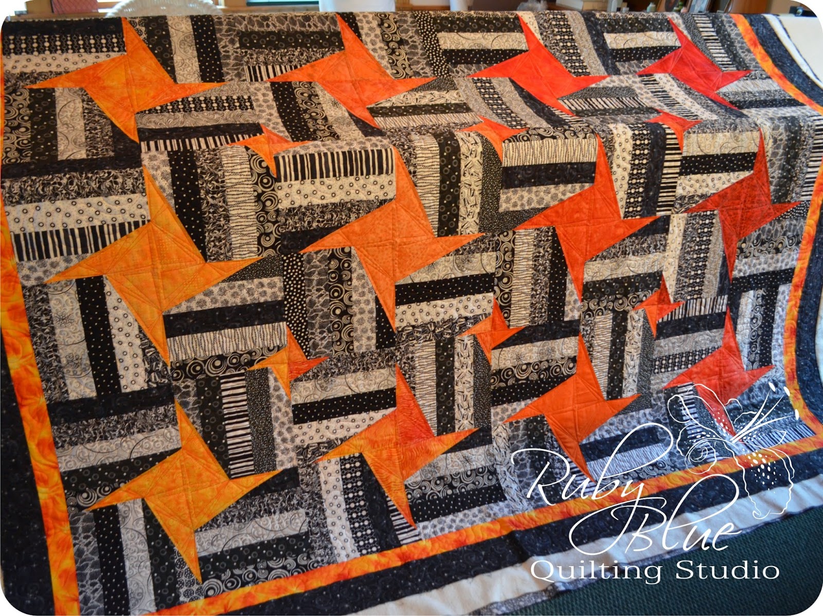 Ruby Blue Quilting Studio: Machine Quilting: B&W & Orange