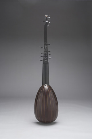 The Lute's Progress,: Designing and Building the Lesser French Theorbo ...