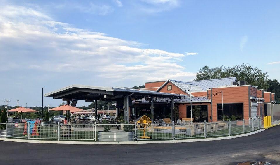 Big Daddy Dave: Corner 16 – Dinner in Knoxville Tennessee