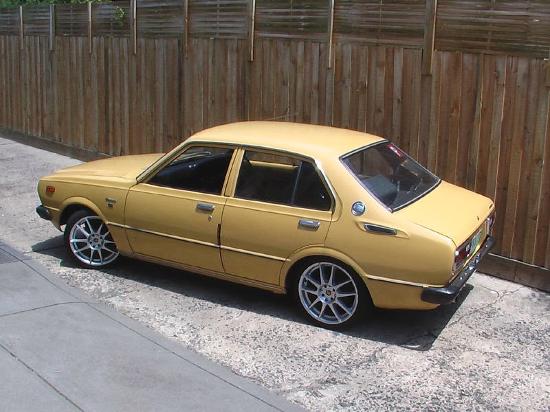 Toyota Corolla Klasik Tahun 1979 | Gambar Mobil Klasik dan Antik