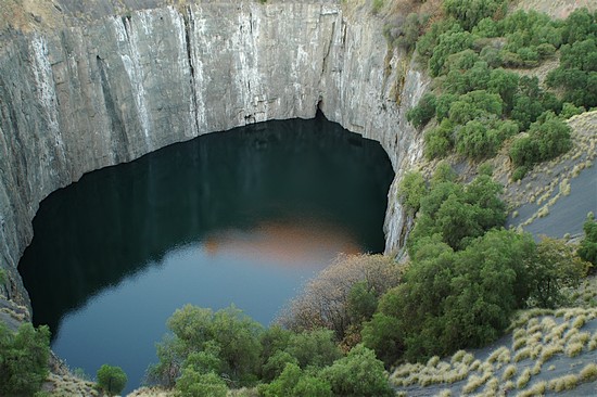 The Big Hole in South Africa – World’s Largest Hole Which Humans Dug ...