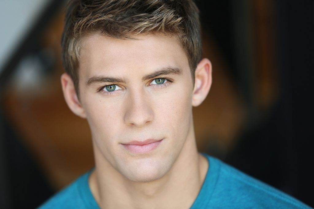 Favorite Hunks & Other Things: Griffin Freeman in Paper Towns