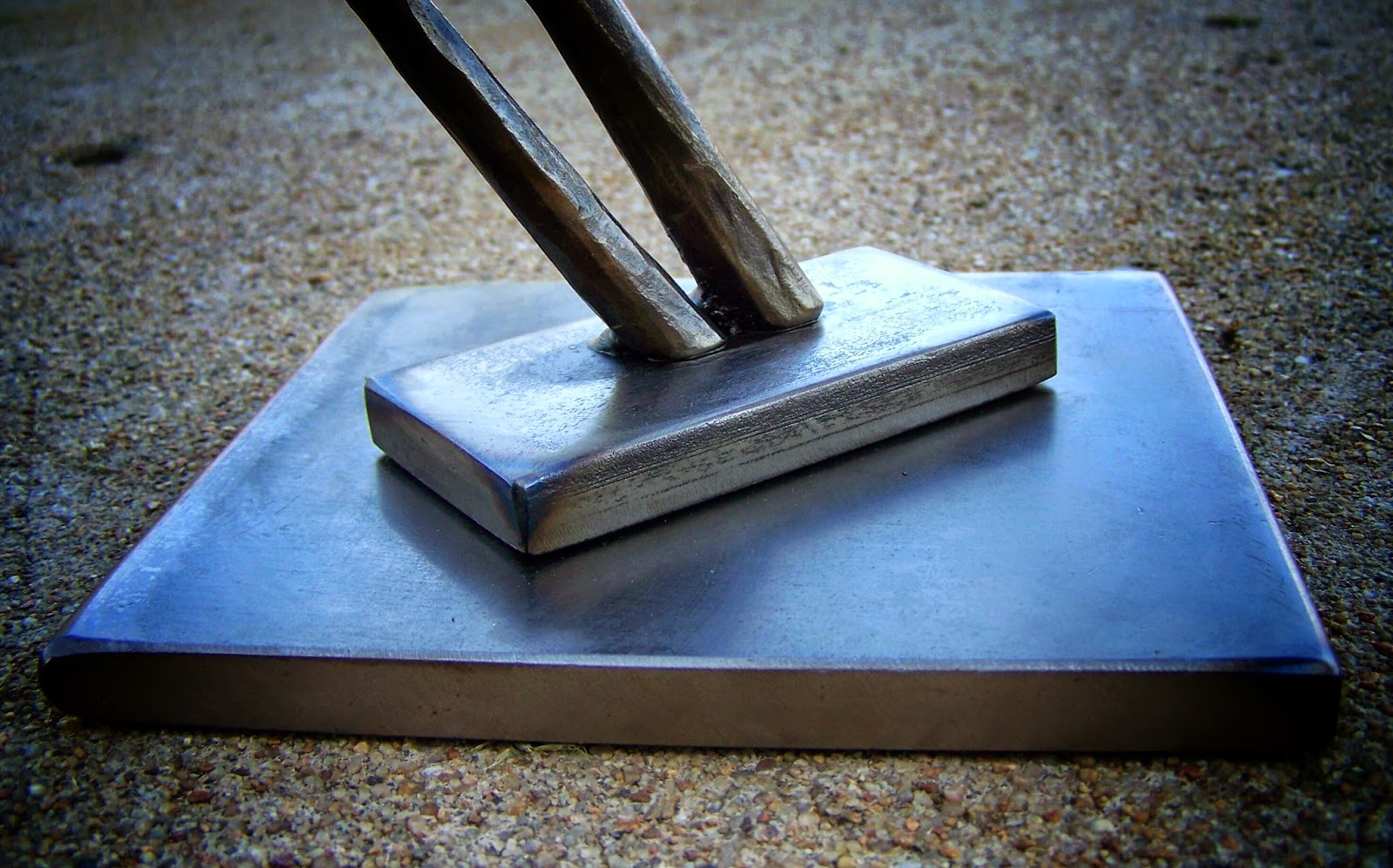 Moody's Garage: Hand Forged Metal