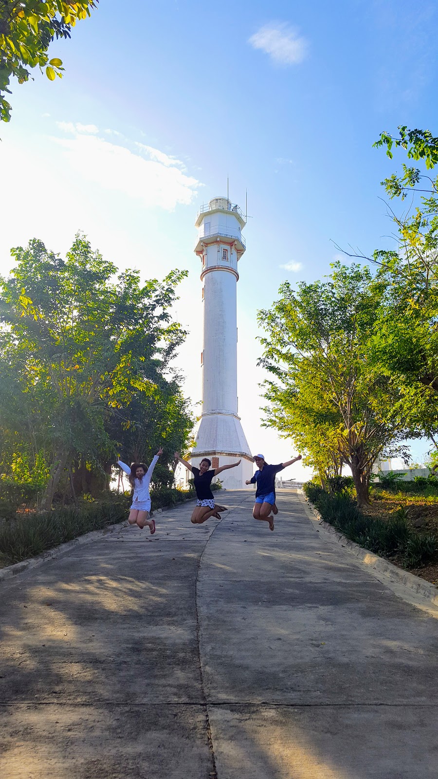 iStar-Tariray: Bolinao Light House | Cape Bolinao Light House