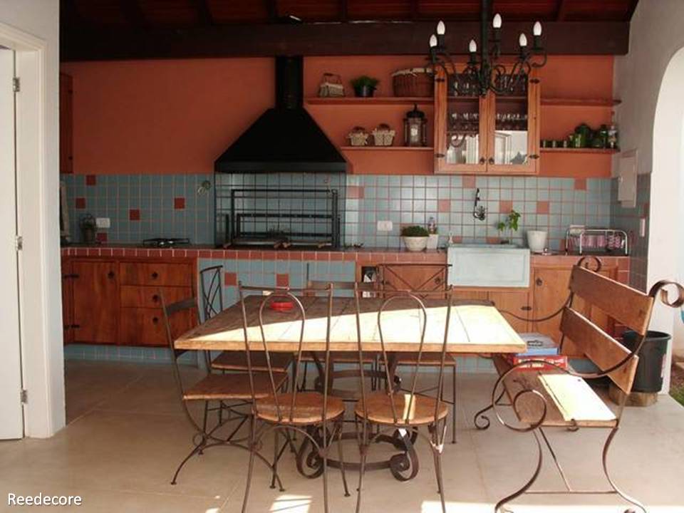 ÁREA COM CHURRASQUEIRA RÚSTICA: 33 IDEIAS PARA TE INSPIRAR