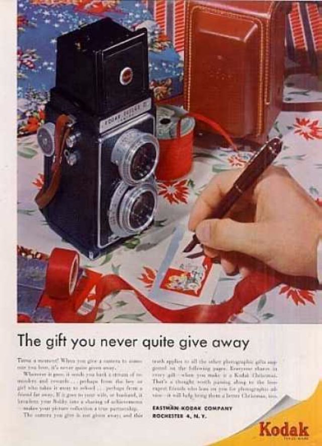 14 Vintage Camera Ads for Christmas That Will Make You Drool ~ Vintage ...