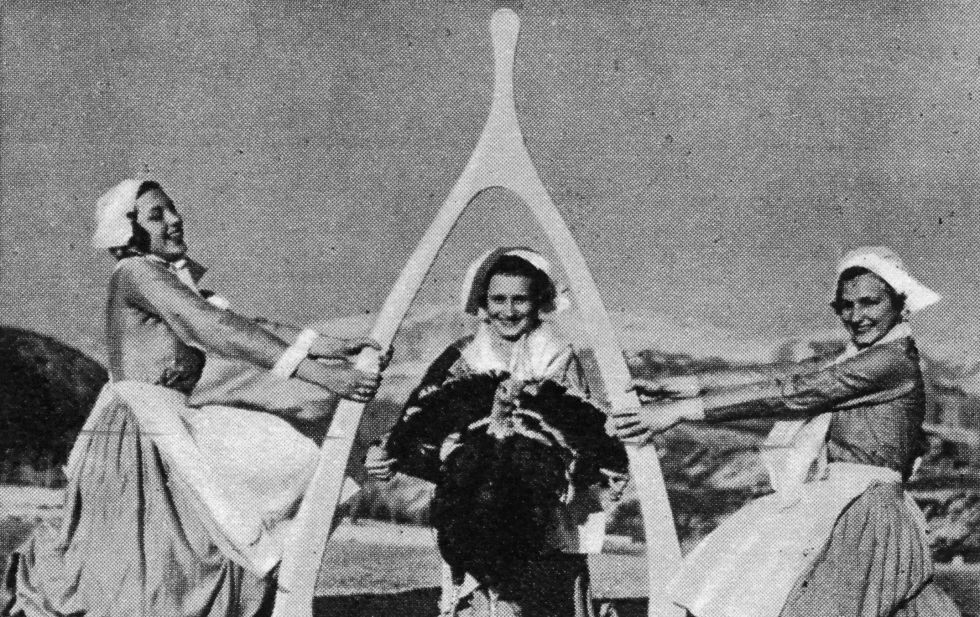 18 Vintage Photos Show How People Celebrate Thanksgiving Through the ...