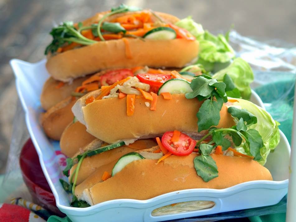 Panes con pollo Salvadoreños | Cocinando Rápido y Facil