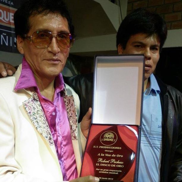 CHICHA FOLK PERU 2014 PARA TODO EL MUNDO.: ROBERT PACHECO LA VOZ DE ORO ...