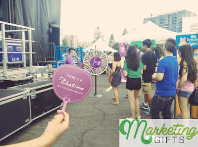 Marketing Gifts: Branded fans as promotional marketing gift