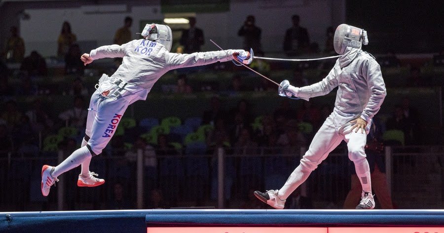 Jeff Cable's Blog: Photographing fencing and getting a shot I REALLY ...