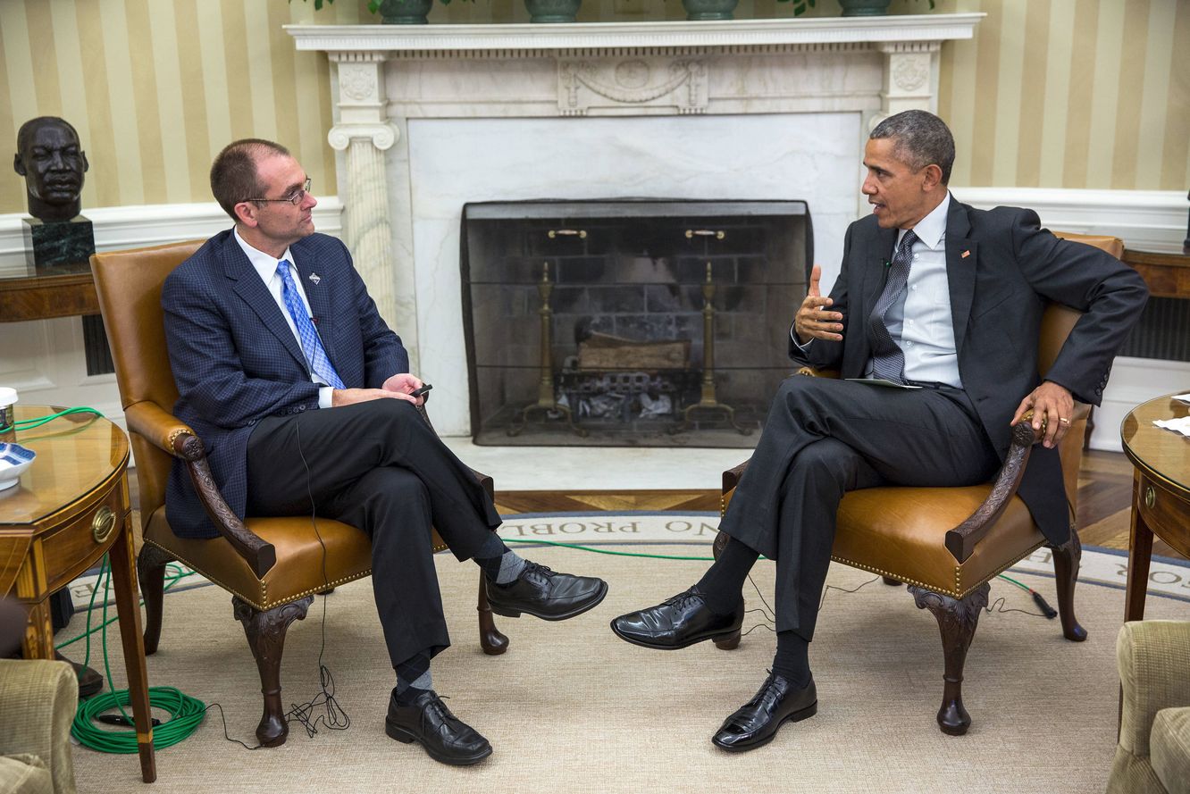 KANSAS CITY KMBZ NEWS TALKER E.J. BECKER EARNS PREZ OBAMA INTERVIEW!!!
