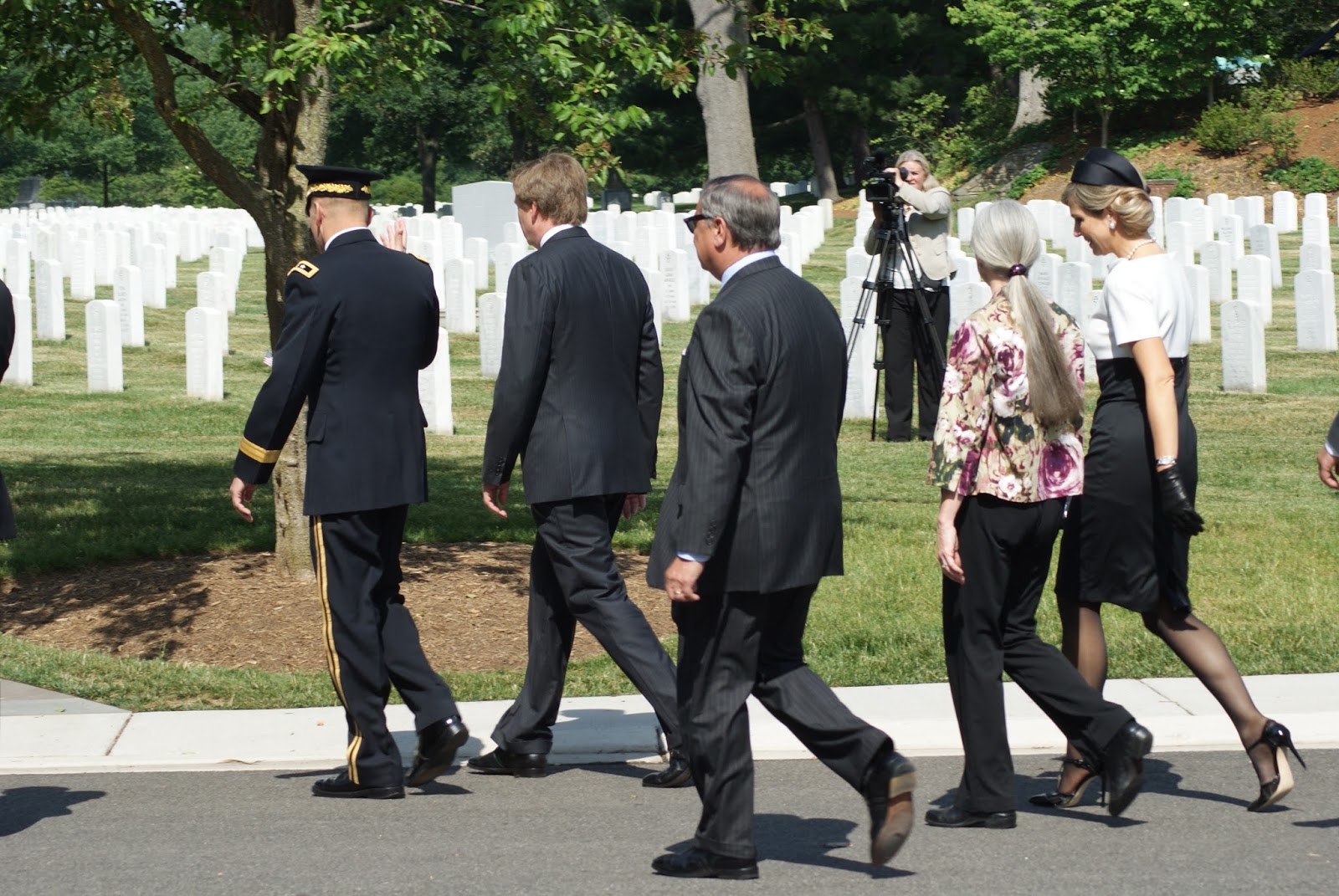 Royal Musings: Royal Couple at Audie Murphy's grave at Arlington