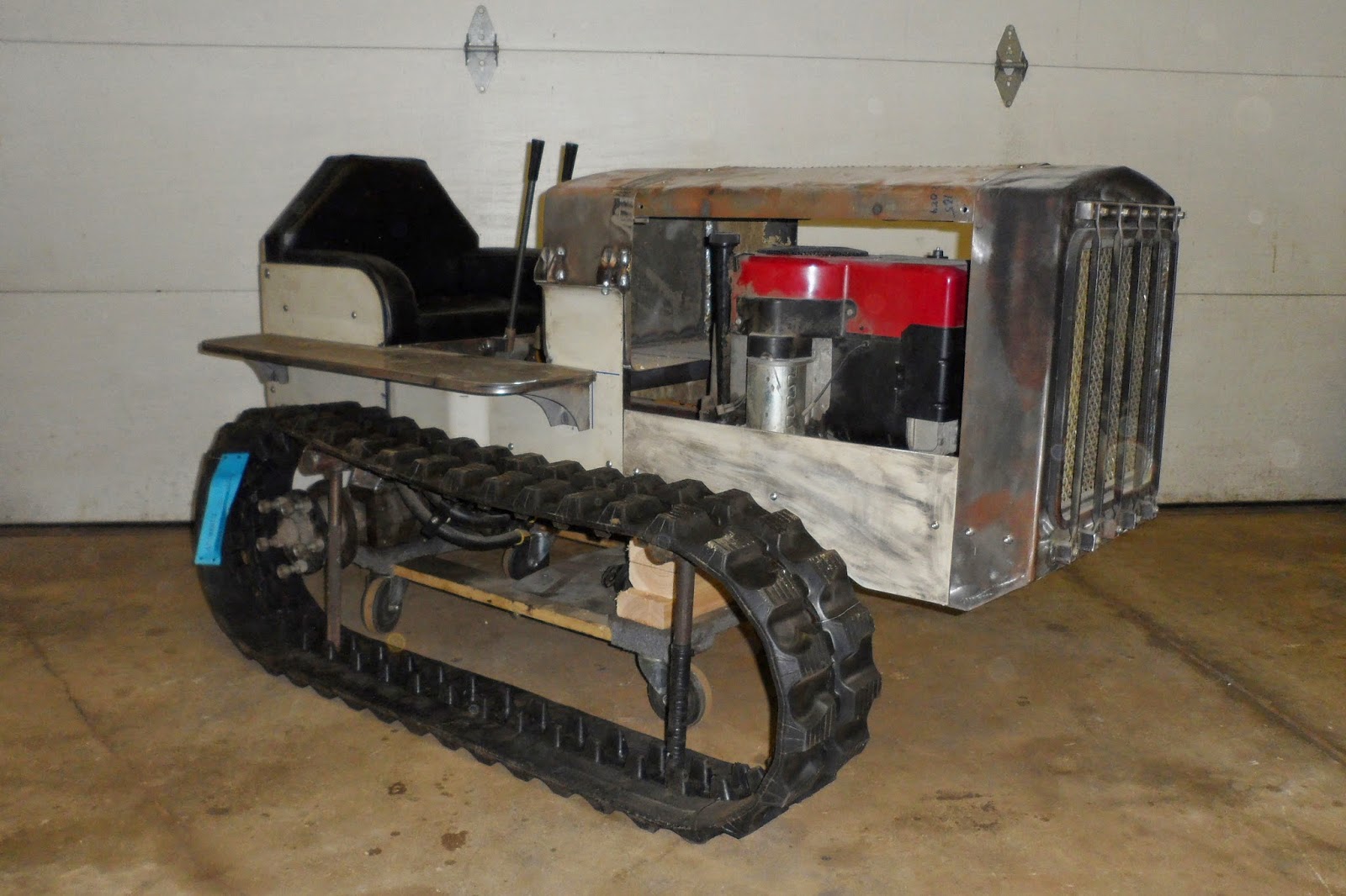 Caterpillar Twenty Two Replica Miniature Bulldozer Build: Body Panels ...