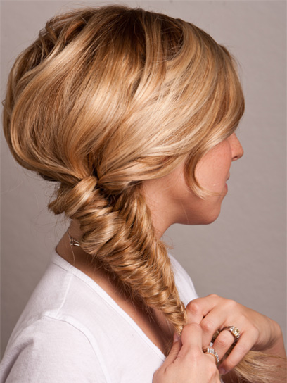 Love My Hairstyle: How To: The Fishtailed Side Bun