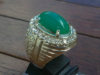 Natural Bacan Palamea | GEMSTONE | EMERALD | RUBY | SAFIR