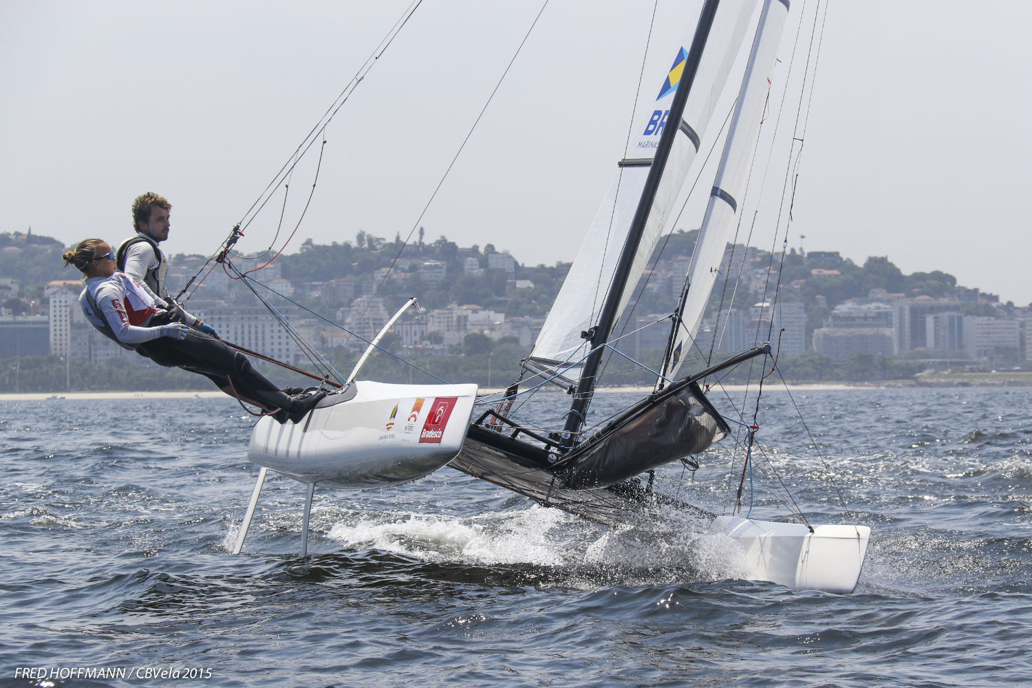 Disputa pela vaga brasileira nas classes 470 e Nacra 17 nos Jogos de ...