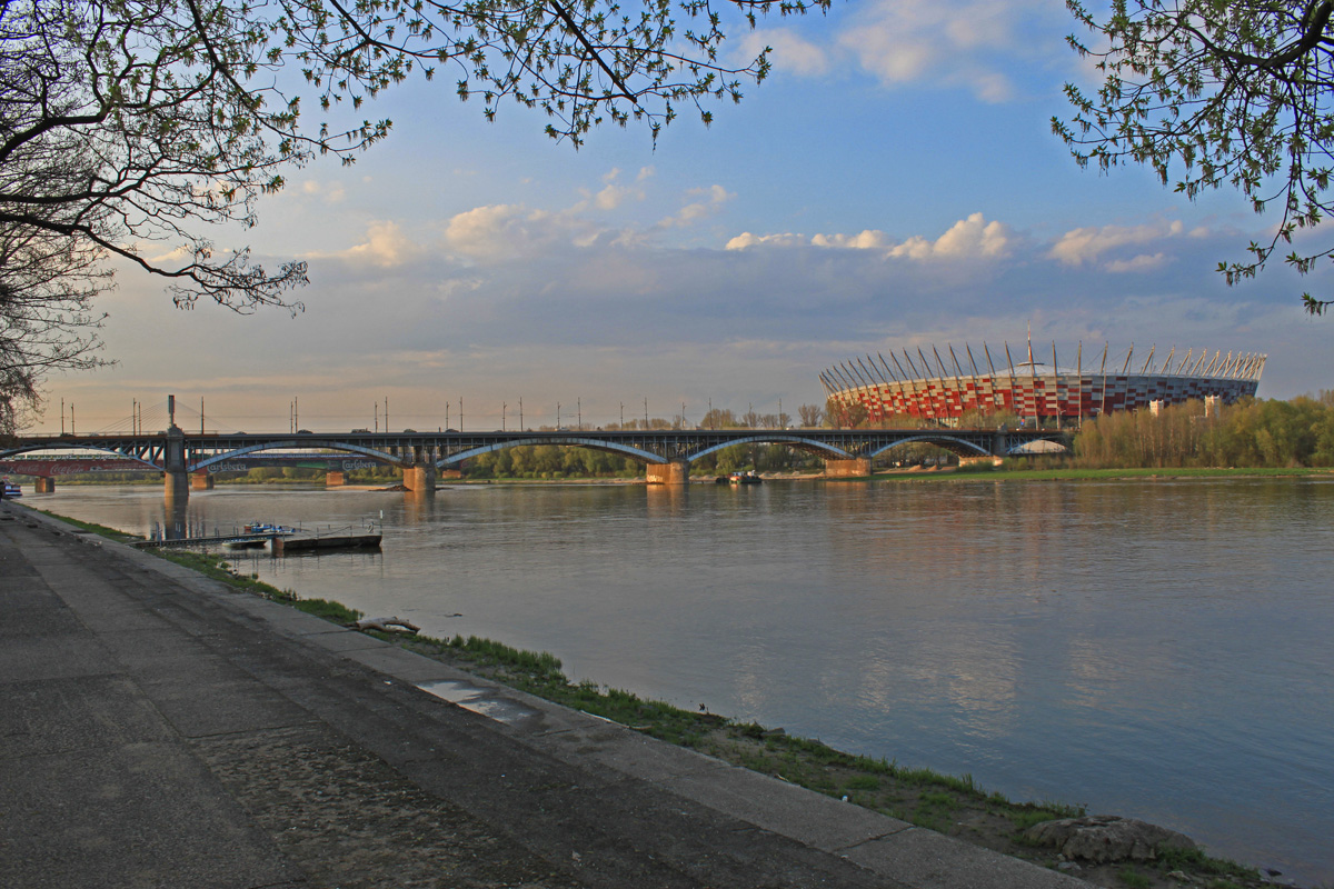 Captain Ahab's Watery Tales: Warsaw - River Vistula