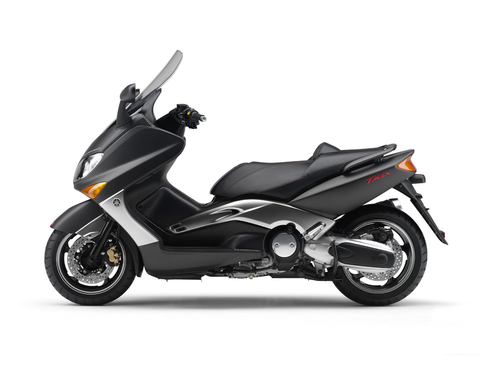 2007 YAMAHA Tmax Scooter pictures, review, specifications