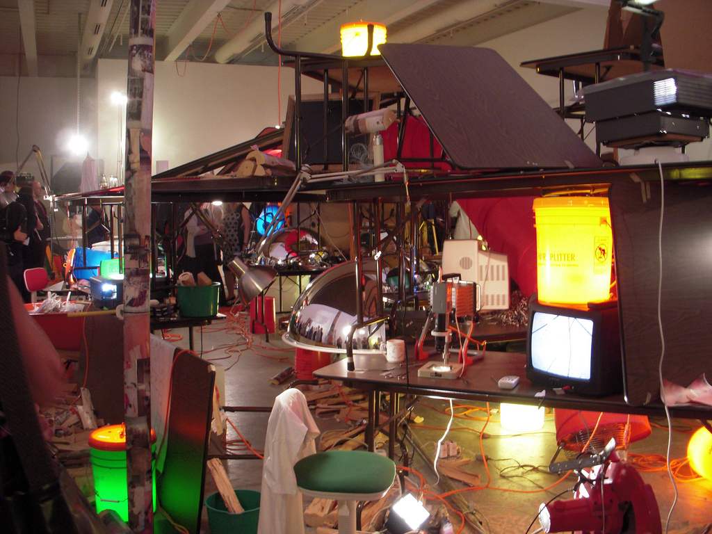 Exposition Art Blog: Art Installation Jason Rhoades