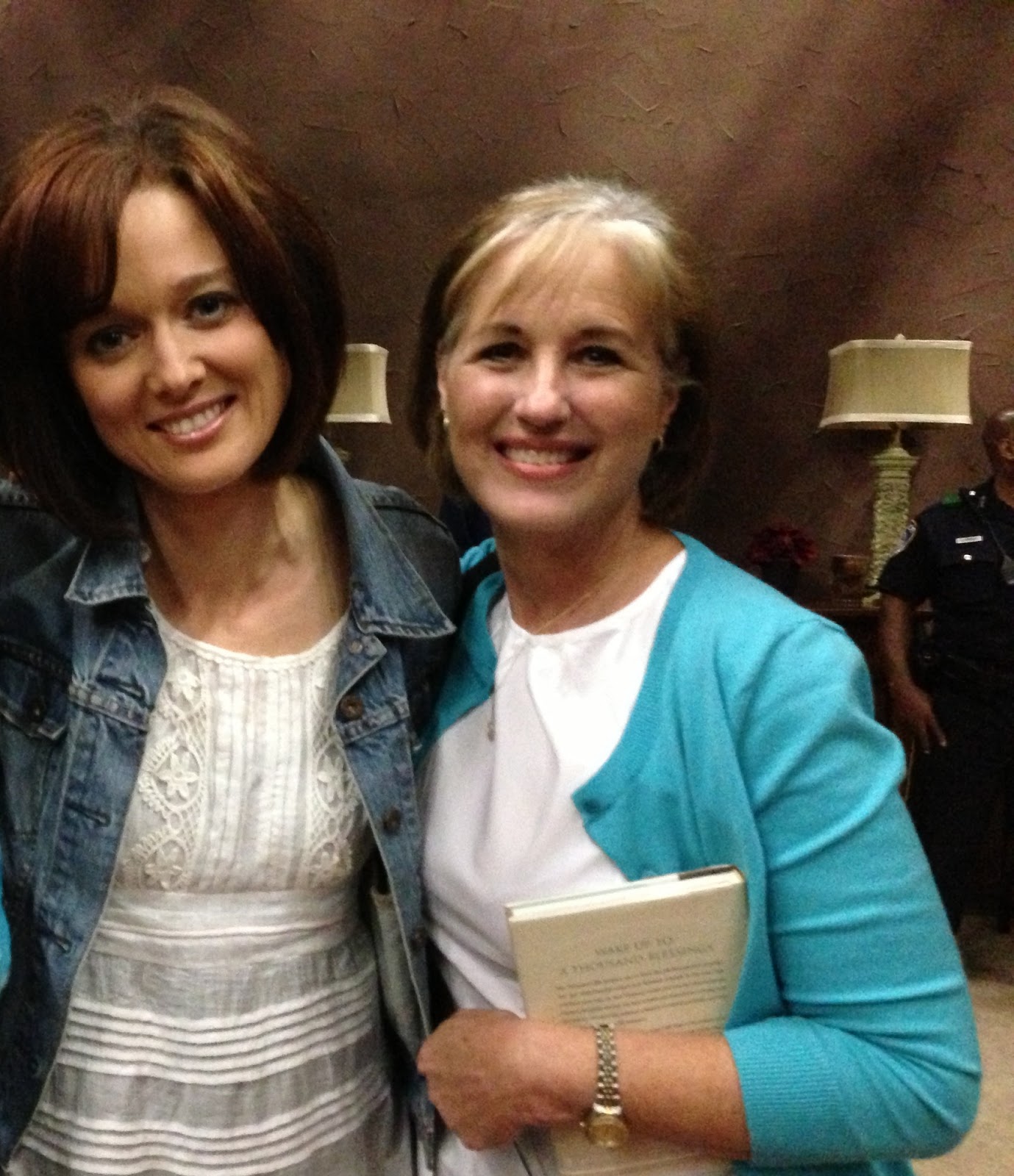 Re-inventing Mother: Meeting Ann Voskamp! My 724th gift!