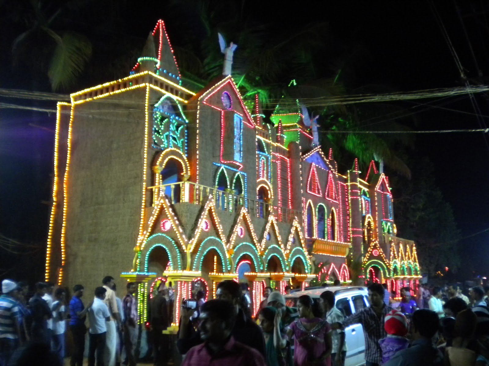 The Creator of Mullanganavilai: கிறிஸ்துமஸ் குடில் போட்டி 2011....